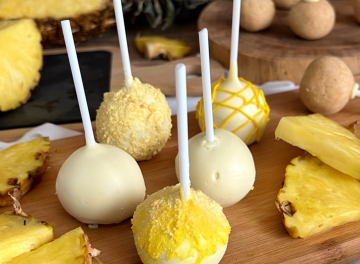 Cake popsy ananasowe - VOG Polska