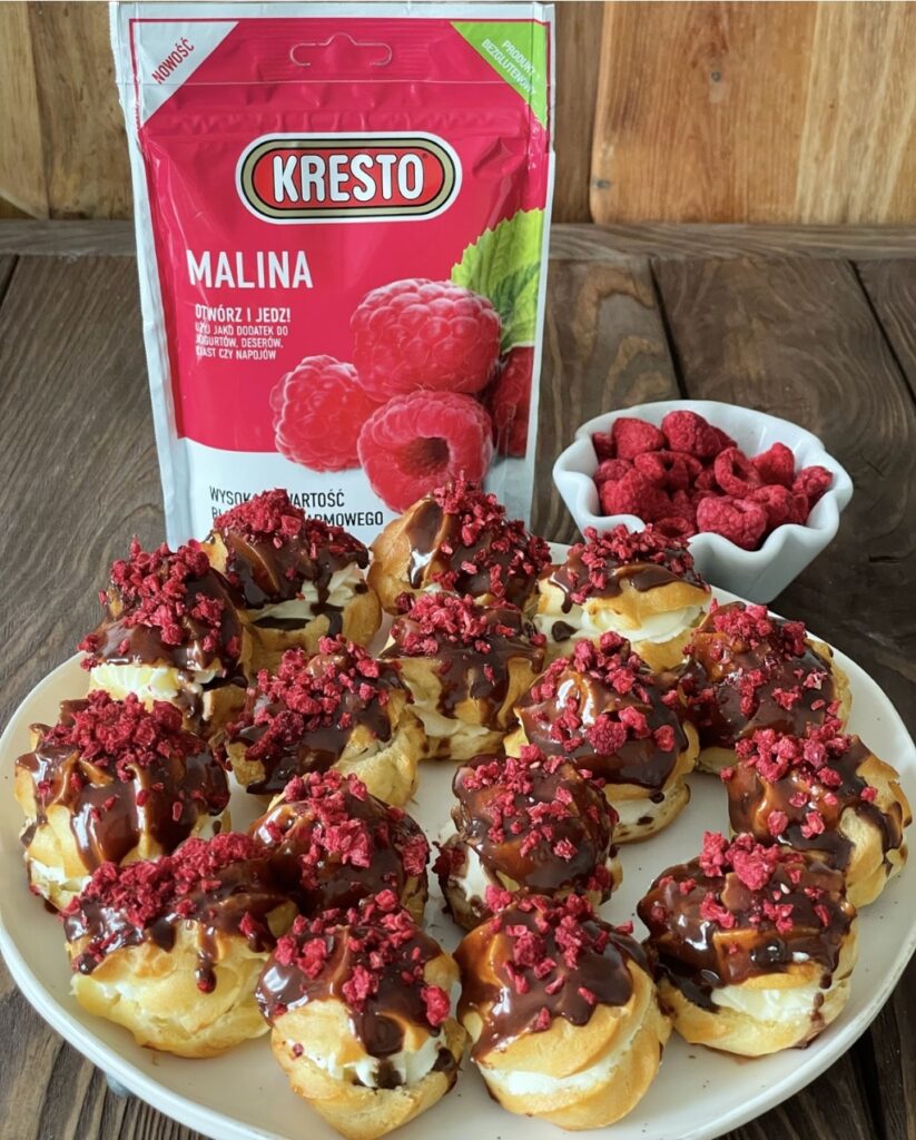 Mini ptysie z kremową pierzynką - VOG Polska